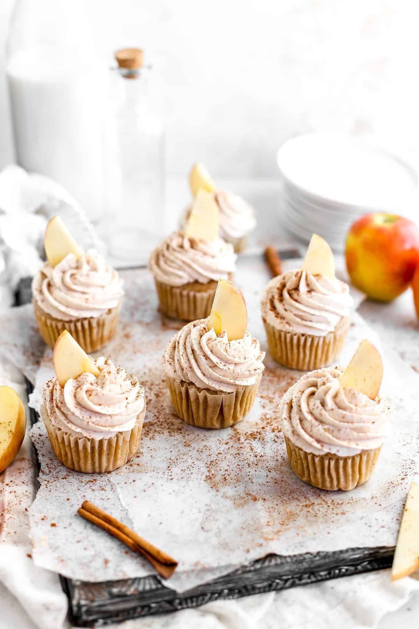 Vegan Apple Cinnamon Cupcakes