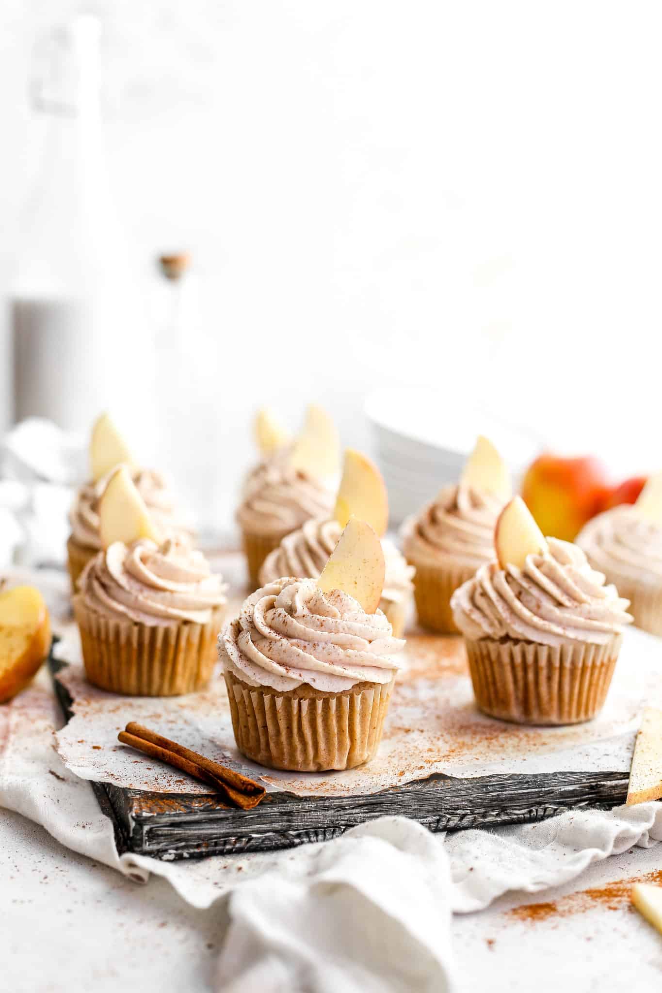 Vegan Apple Cinnamon Cupcakes