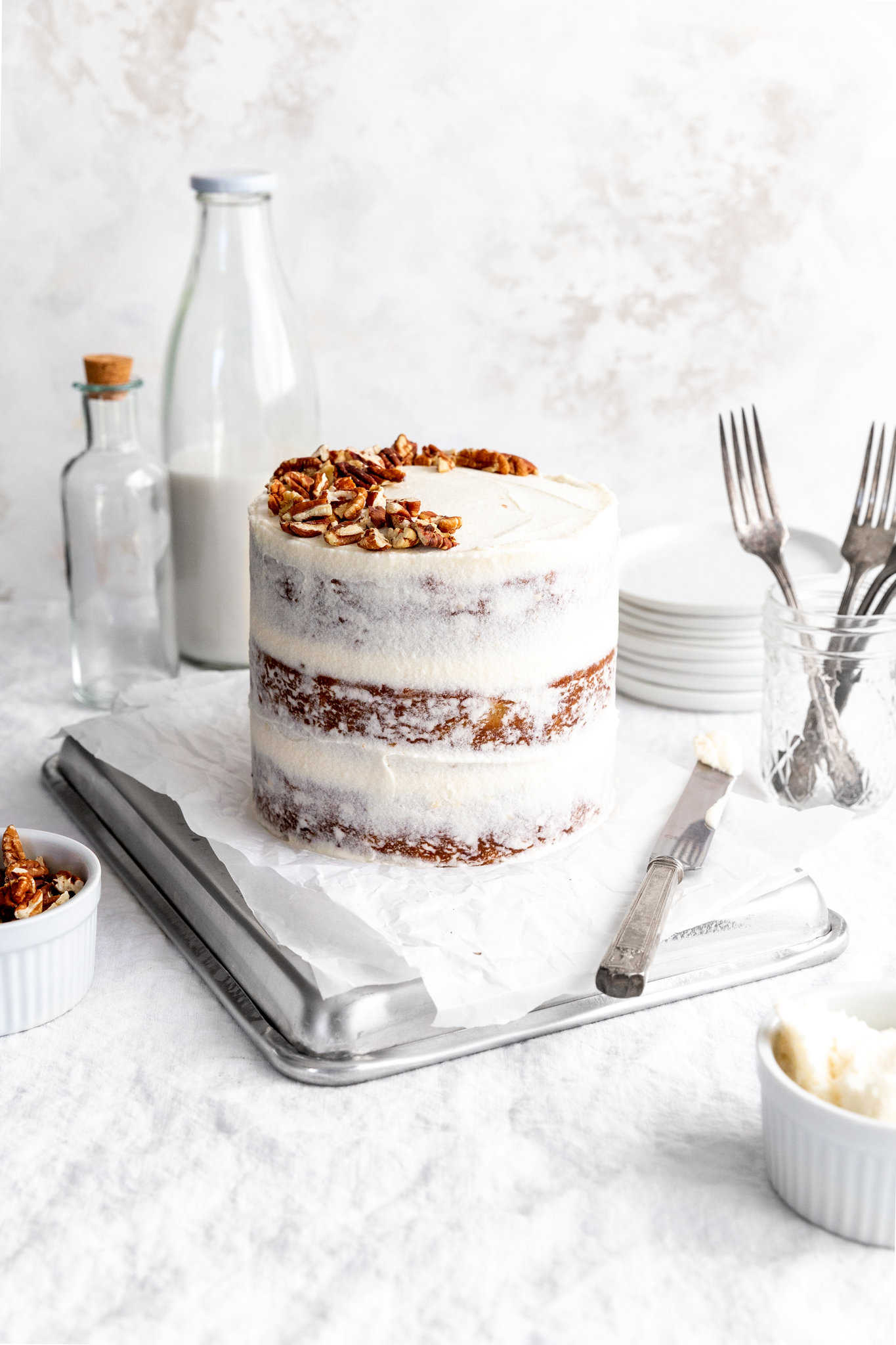 Vegan Hummingbird Cake (1 Bowl Recipe!)